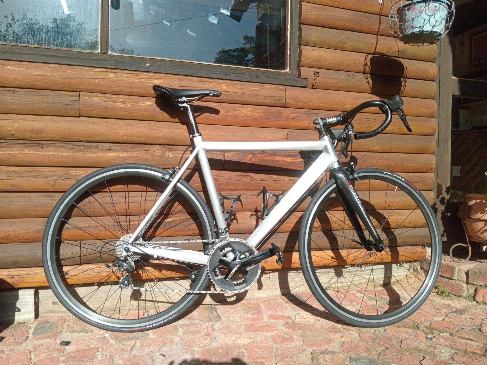 Custom 56 Gaint roadbike | Road Bikes | Bike Hub