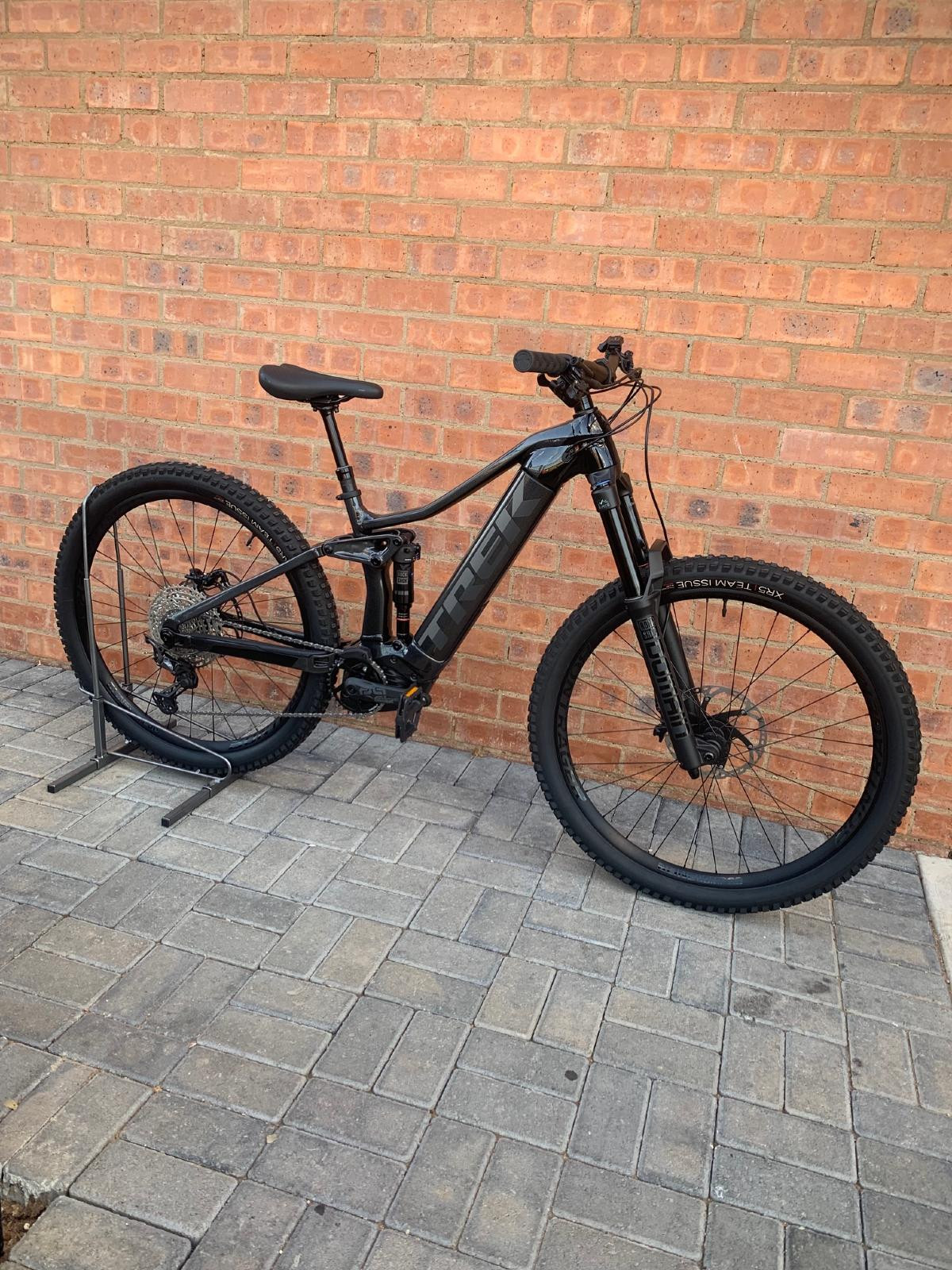 2023 Trek Rail 7 Gen3 | Dual Suspension Mountain E-Bikes | Bike Hub