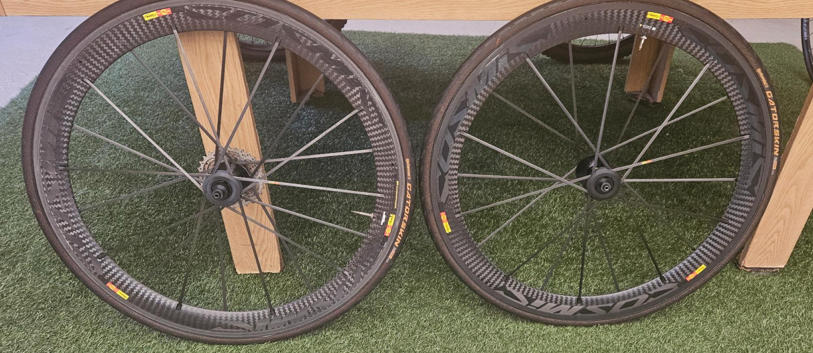 Mavic Cosmic SLR Wheelset | Road Bike Wheels | Bike Hub