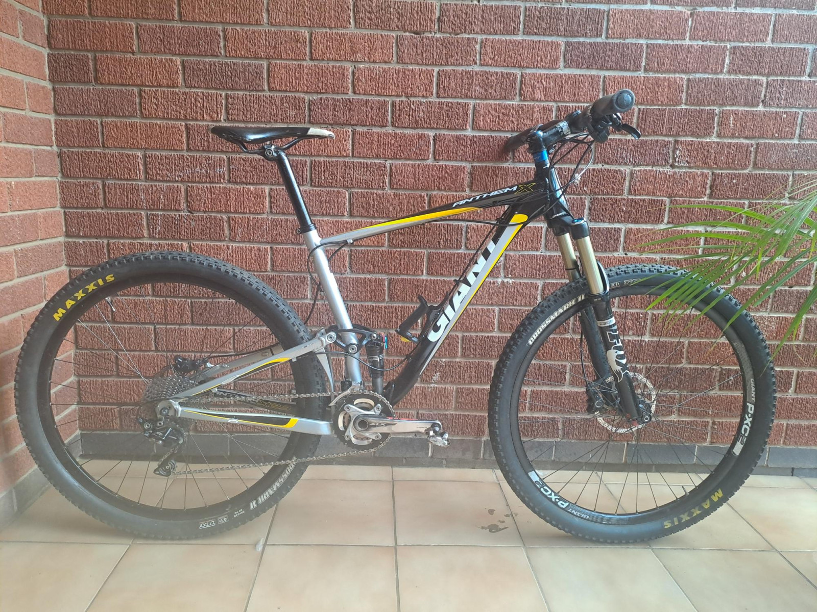 29er Giant Anthem x mtb (L) | Dual Suspension Mountain Bikes | Bike Hub