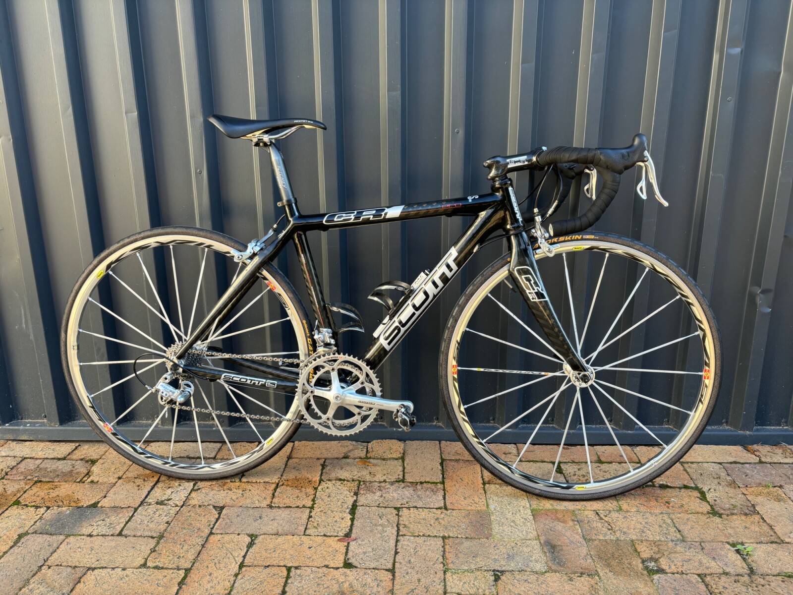 Scott CR1 Pro | Road Bikes | Bike Hub