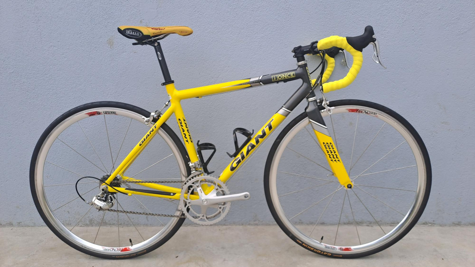 Giant ONCE (PRICE DROP) | Road Bikes | Bike Hub