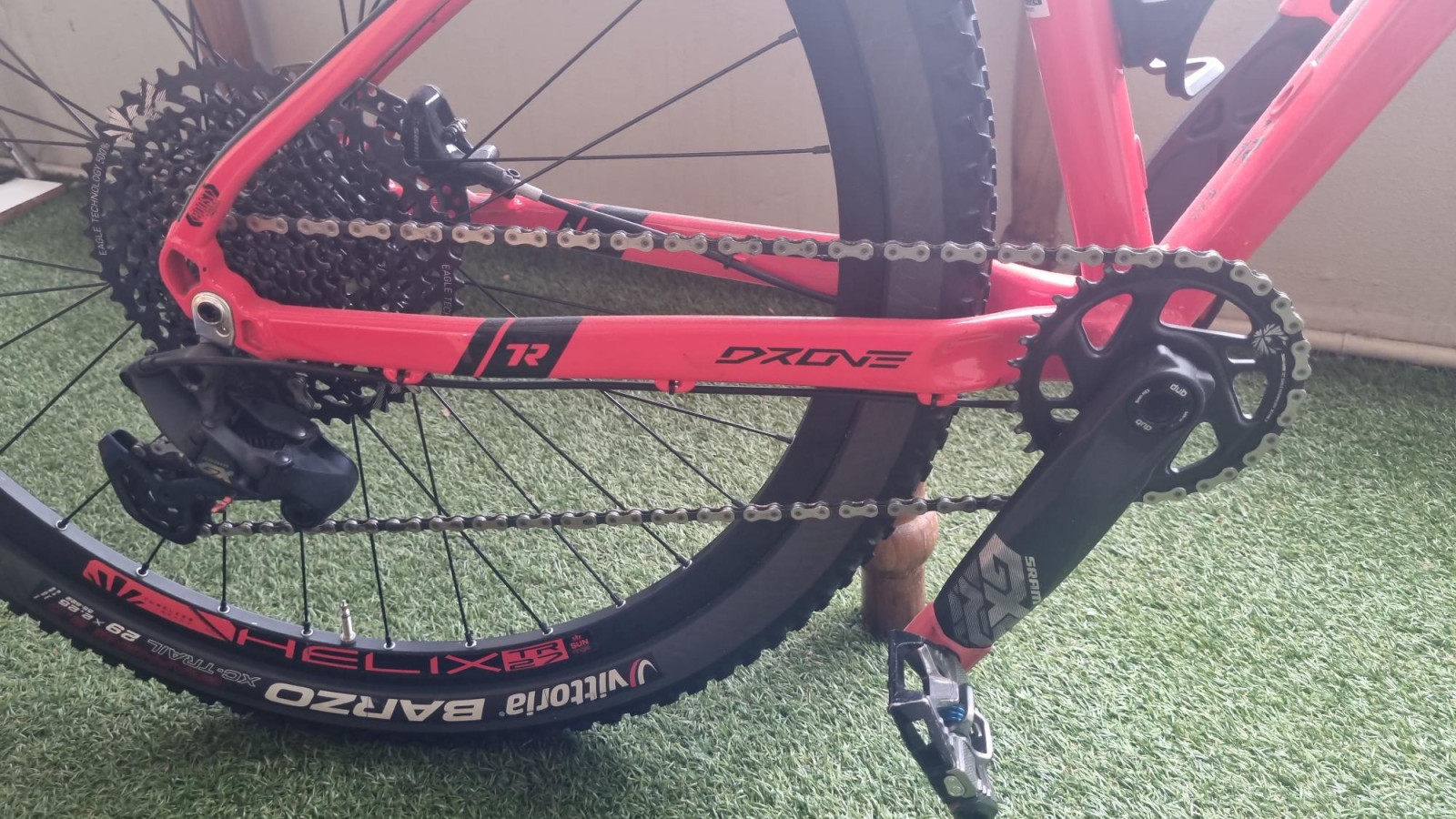 Titan Drone Pro 29er | Hardtail Mountain Bikes | Bike Hub