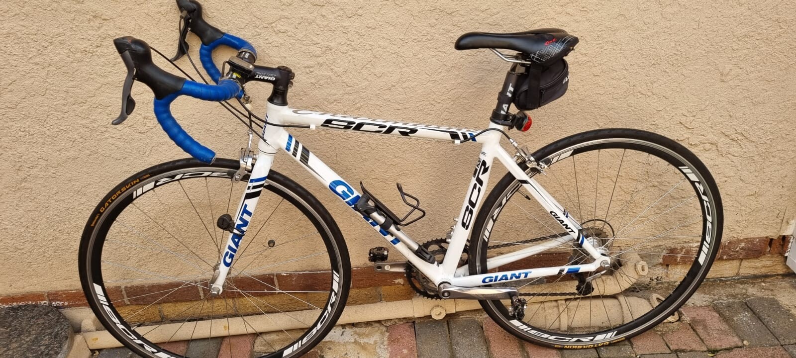 Giant SCR | Road Bikes | Bike Hub