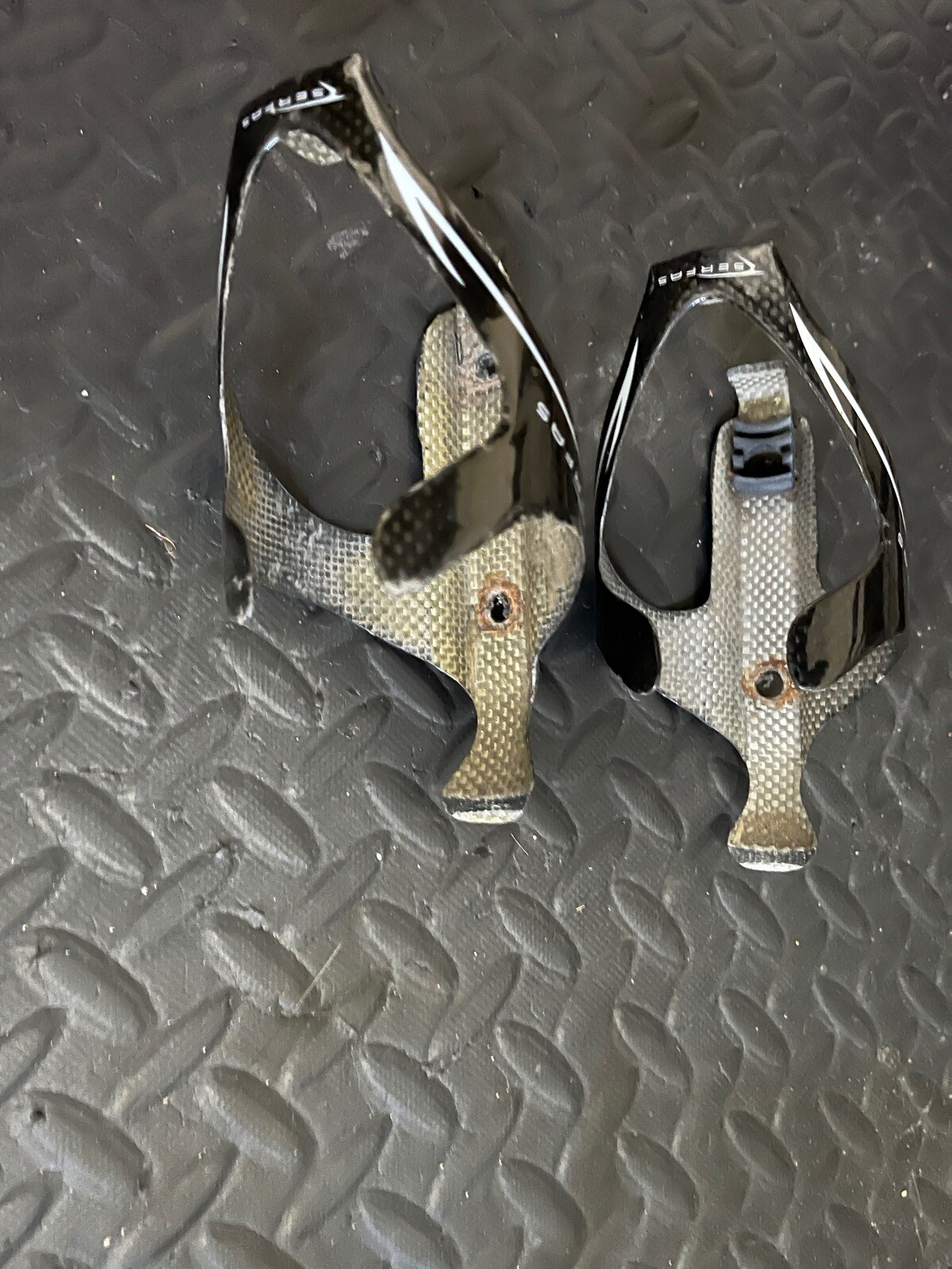 Serfas carbon bottles | Bottle Cages | Bike Hub