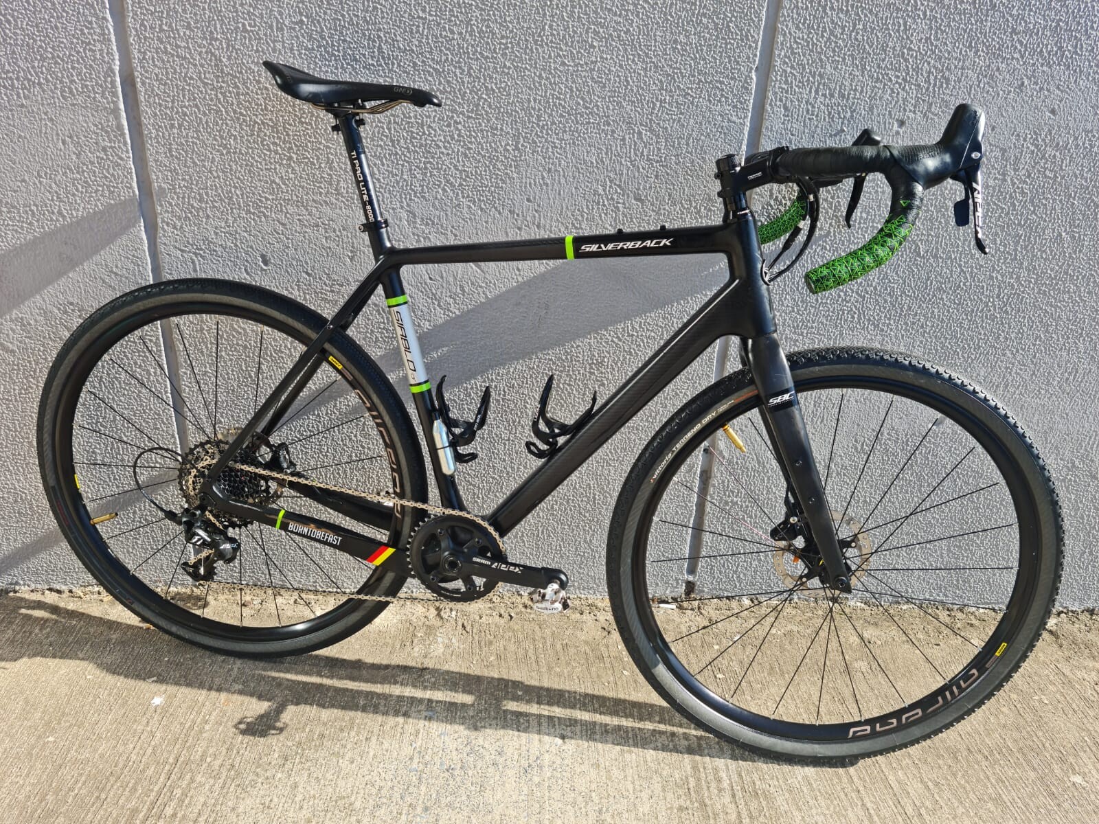 Silverback Siablo CF | Gravel Bikes | Bike Hub