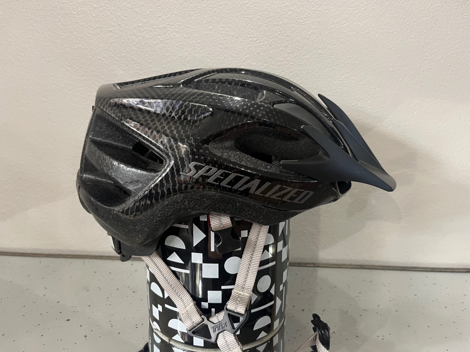 Align Specialized Helmet | Helmets | Bike Hub