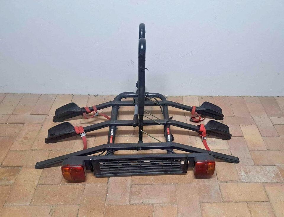 3 Bike Buzz rack | Bike Racks | Bike Hub