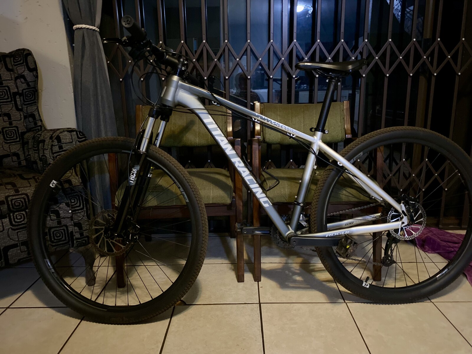 Titan racing 29er | Hardtail Mountain Bikes | Bike Hub