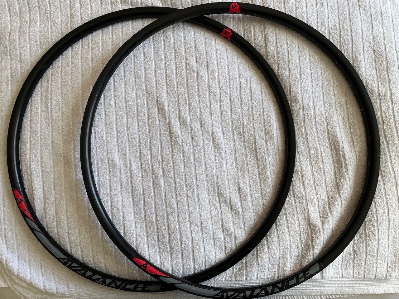 Avalanche 29 Rims: | Mountain Bike Rims | Bike Hub