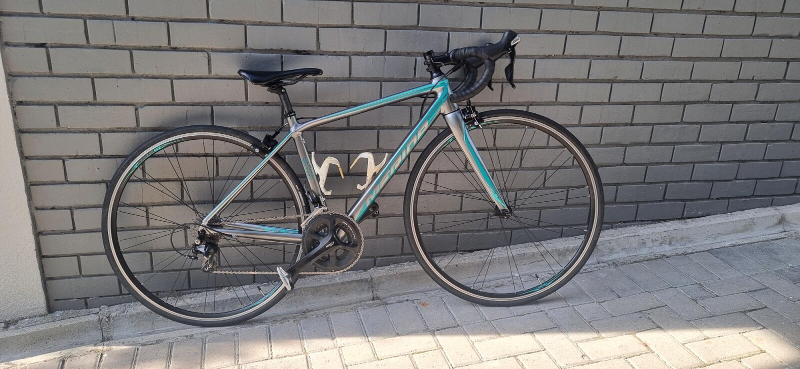 Merida Scultura 400 | Road Bikes | Bike Hub