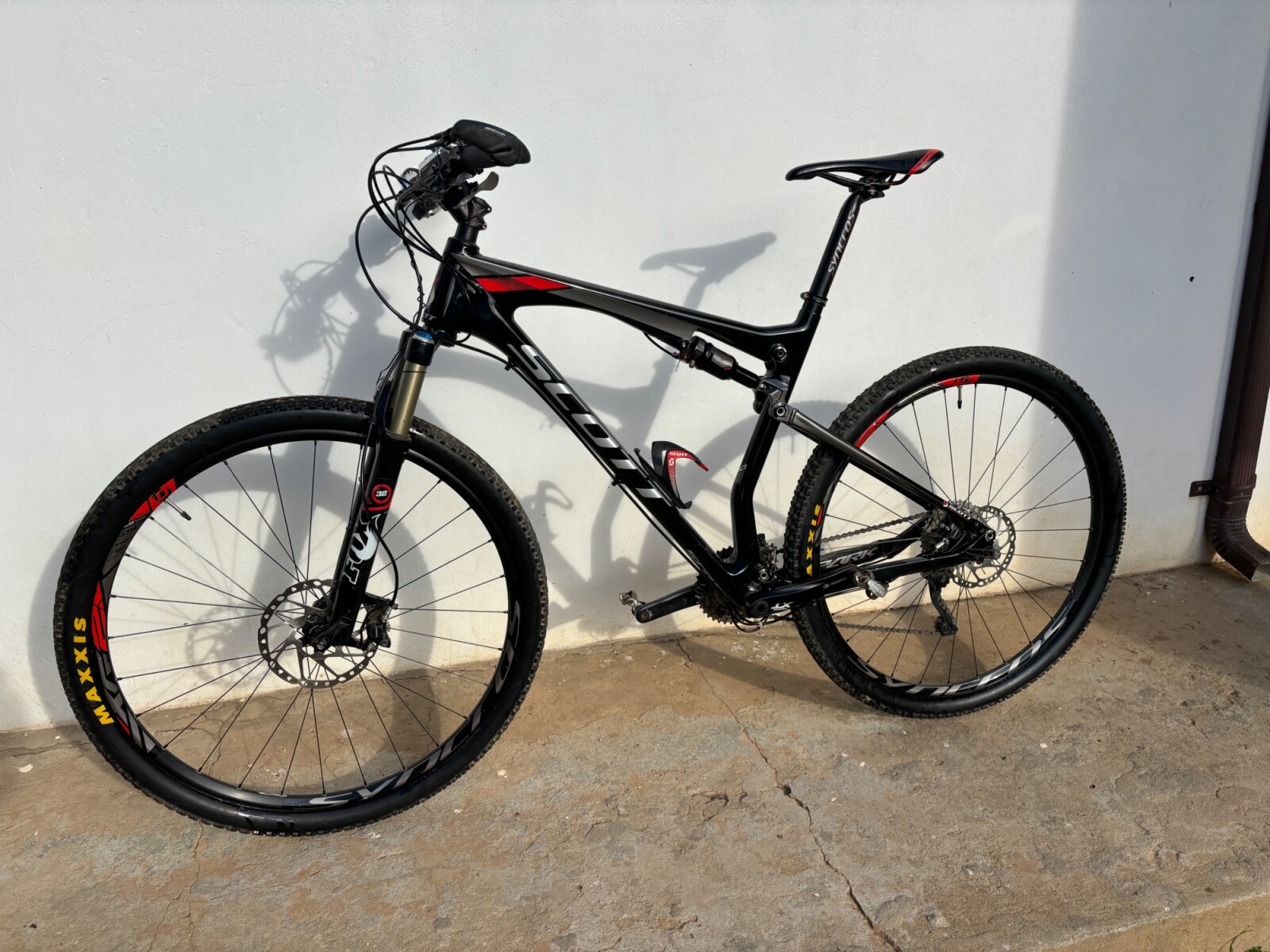 SCOTT 910 Xl | Dual Suspension Mountain Bikes | Bike Hub