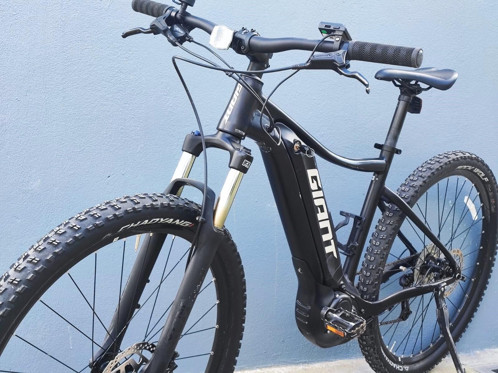 Giant Talon E + 2 E-bike (Low milage - 728km) | Hardtail Mountain E ...