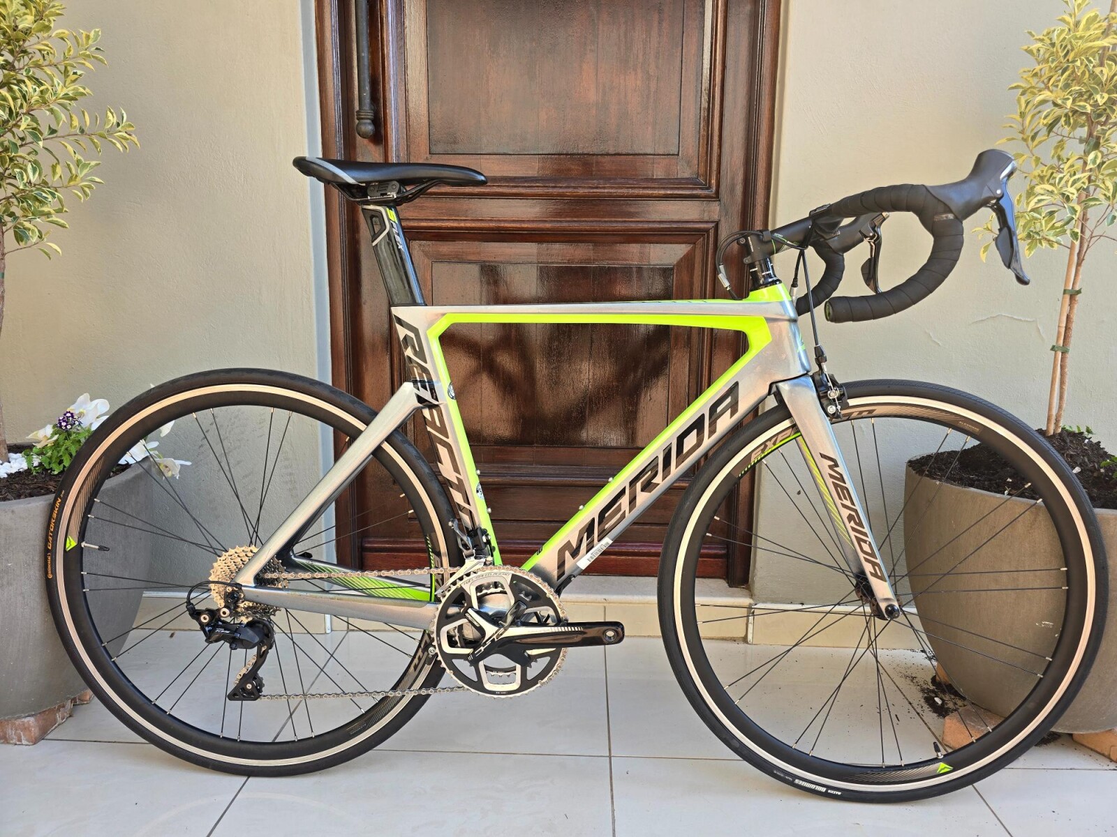 MERIDA REACTO 5000 (S/M) **Carbon-11SPD** | Road Bikes | Bike Hub