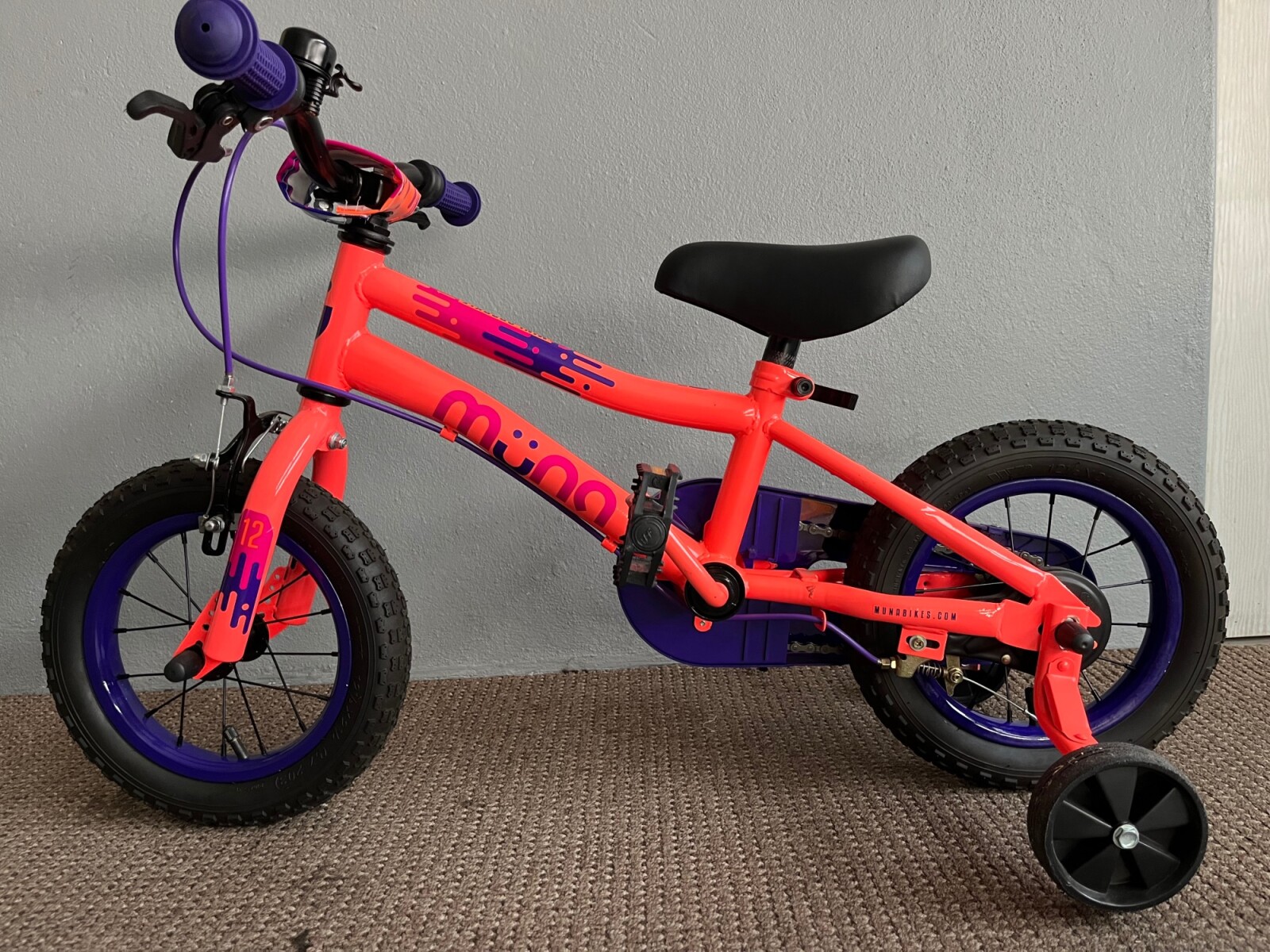 Muna Sparkle Mini 12 inch | Kids Bikes | Bike Hub