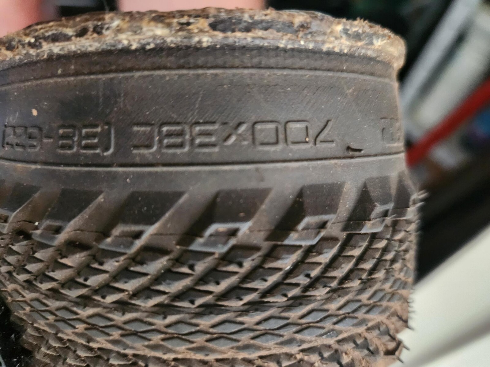 Specialized Trigger Pro 38c | Gravel Bike Tyres | Bike Hub