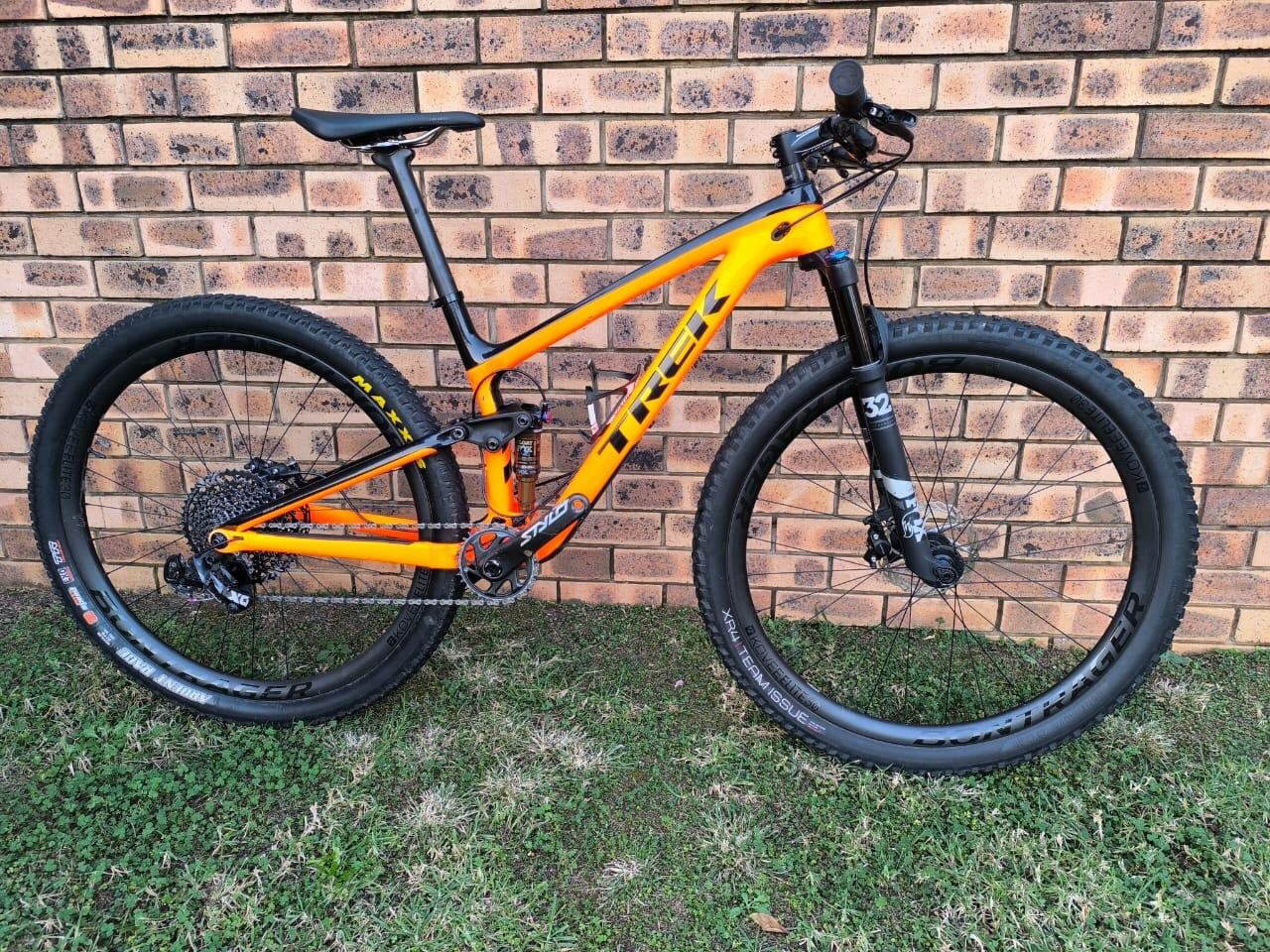 Trek Top Fuel Project One 2019 | Dual Suspension Mountain Bikes | Bike Hub