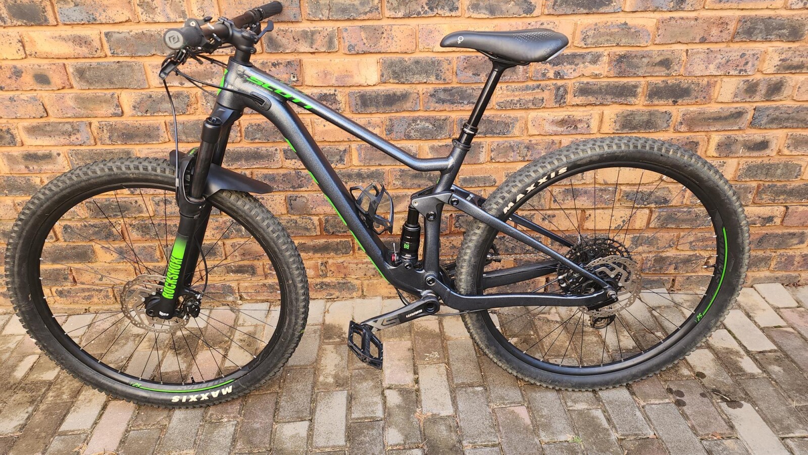 Small Frame Scott Spark 970 | Dual Suspension Mountain Bikes | Bike Hub