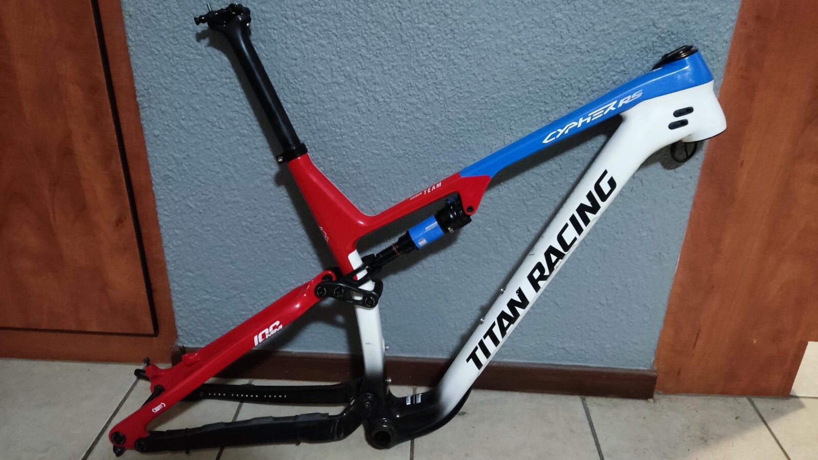 Titan Cypher RS Team 2022 - Carbon XL Frame/Shock | Dual Suspension ...