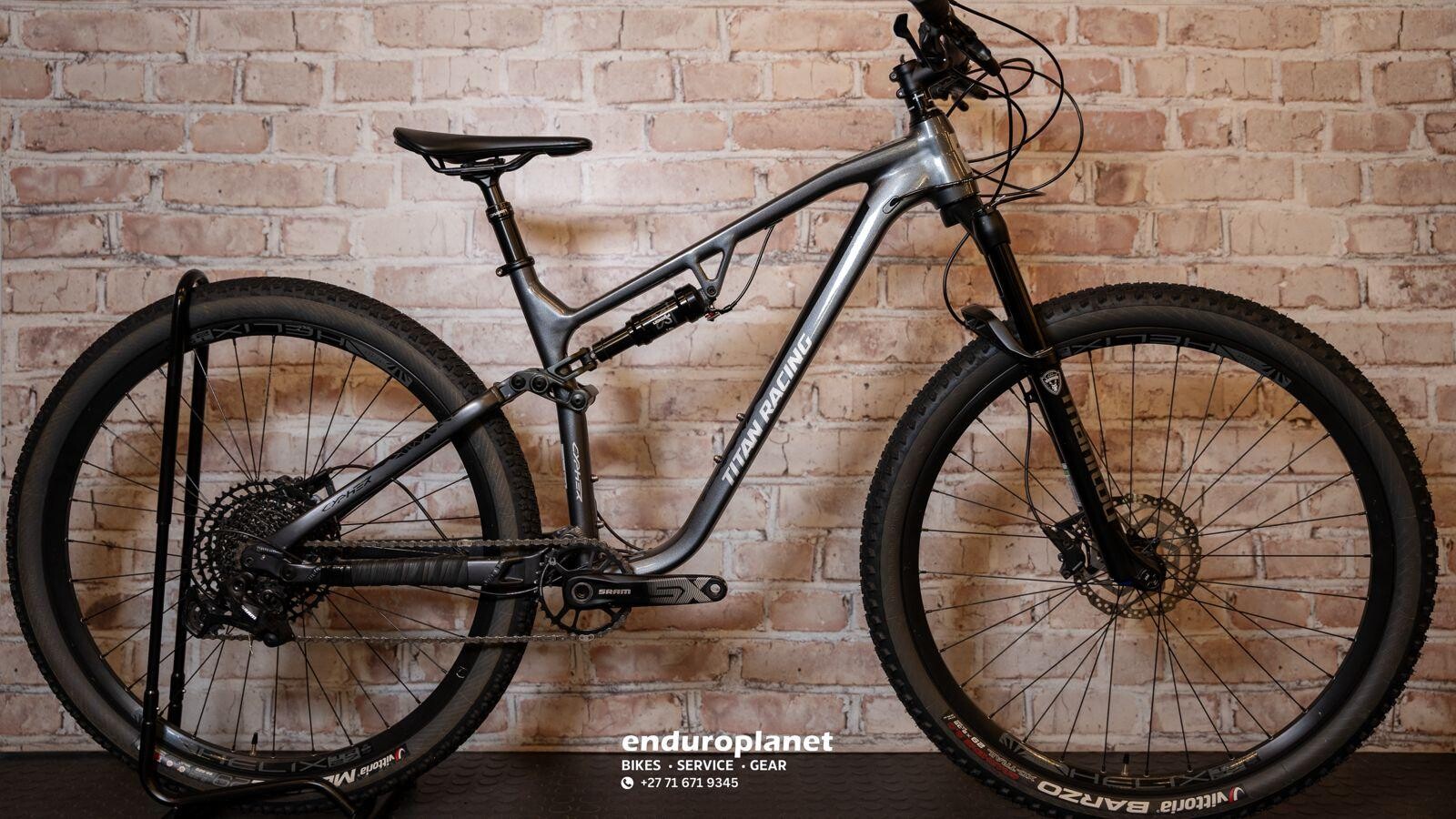 TITAN RACING CYPHER EXPERT | Dual Suspension Mountain Bikes | Bike Hub