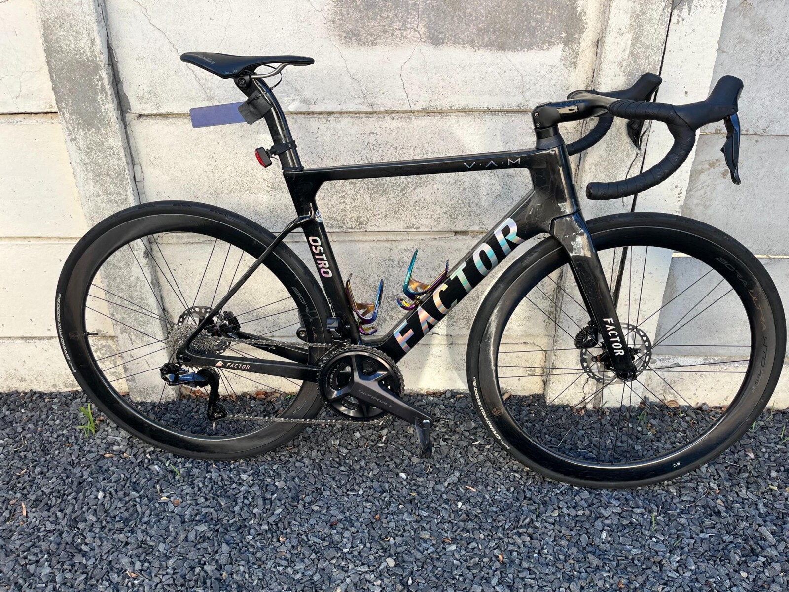 Factor Ostro Vam 2023 | Road Bikes | Bike Hub