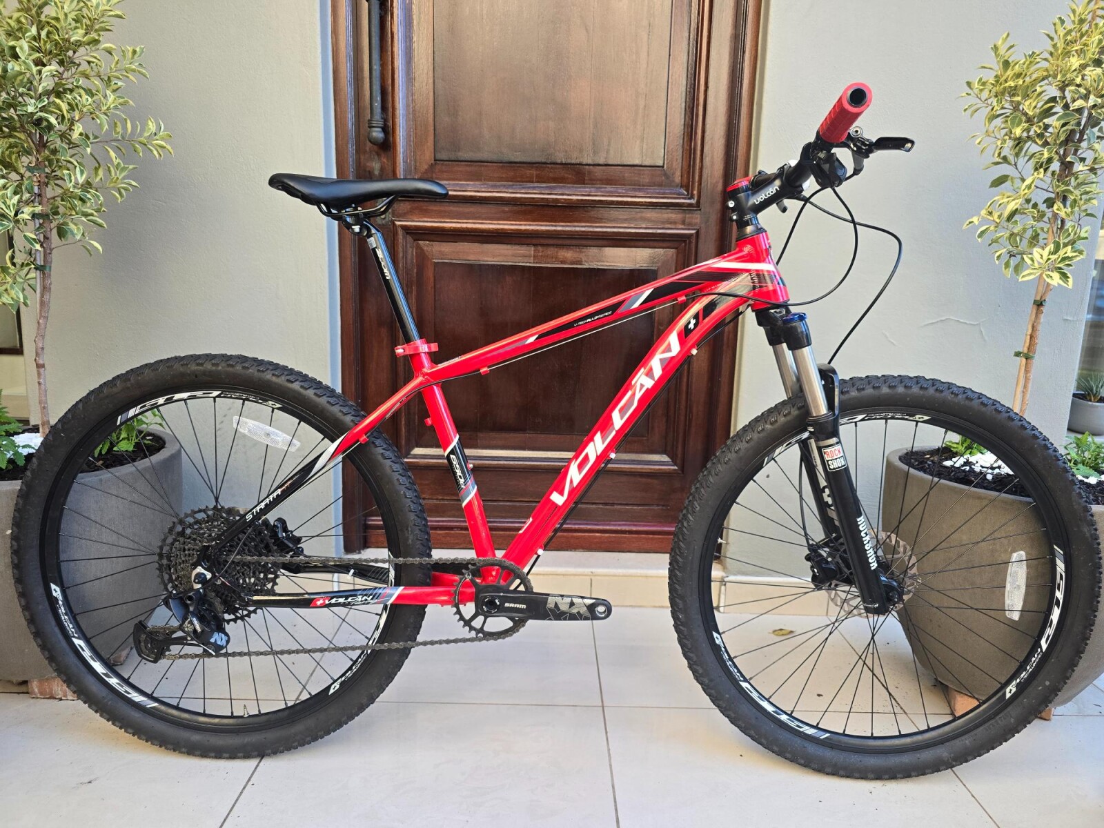 VOLCAN STRATA (M) **12SPD-AirFork-Hydr.Brakes** | Hardtail Mountain ...