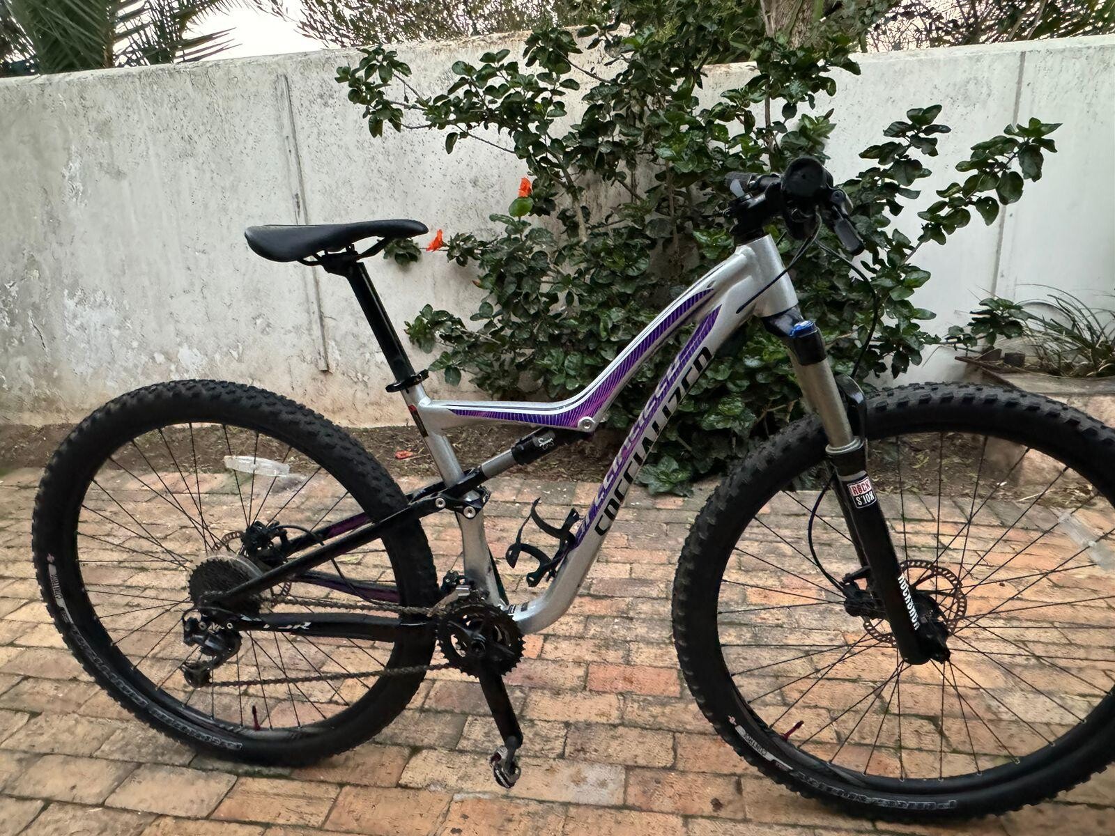 Specialized Rumor 2016 | Dual Suspension Mountain Bikes | Bike Hub