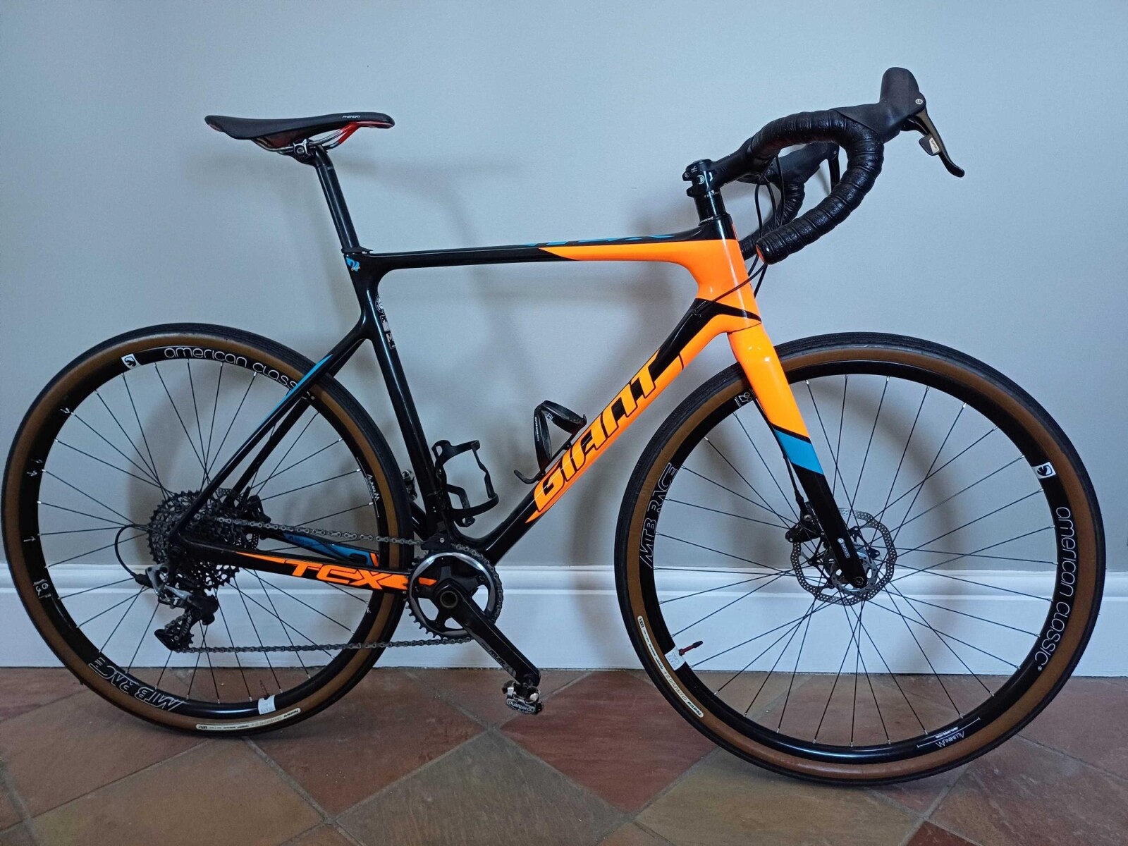Giant TCX Advanced Pro 2 | Gravel Bikes | Bike Hub