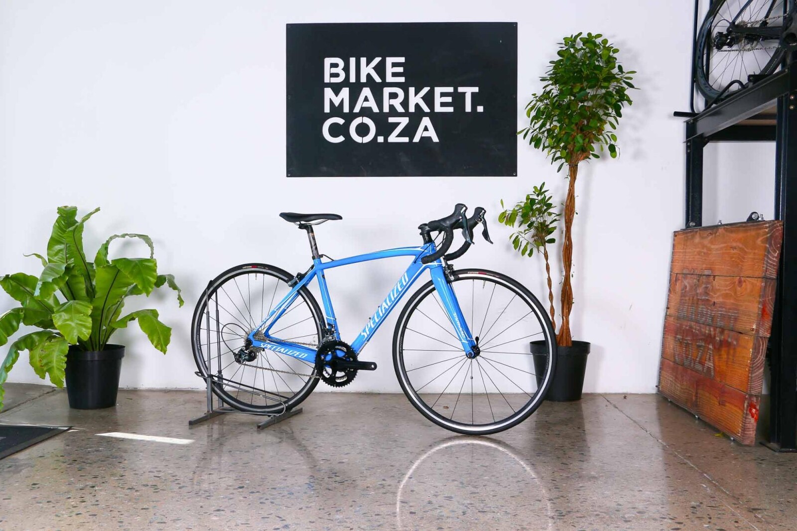 Pre-Owned Specialized Tarmac (49cm) BM9590 (2015) | Road Bikes | Bike Hub