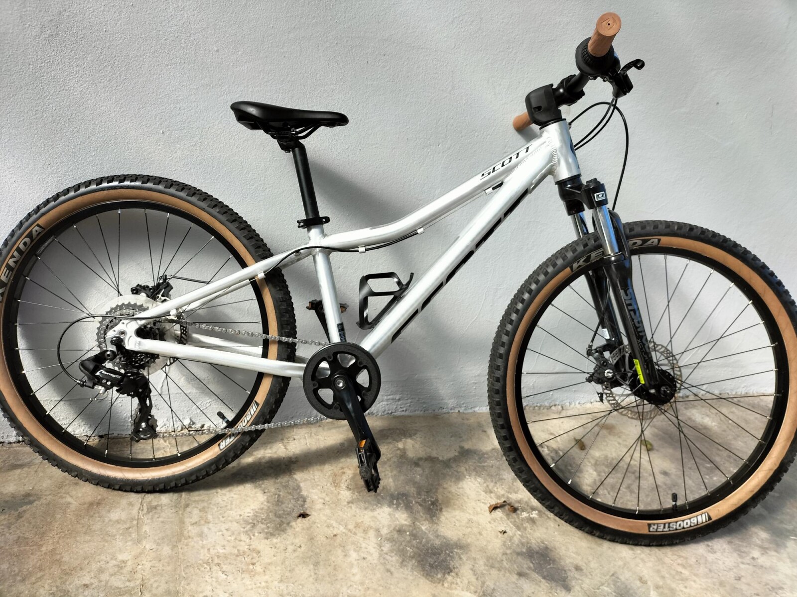 Scott Scale 24" Disc | Kids Bikes | Bike Hub