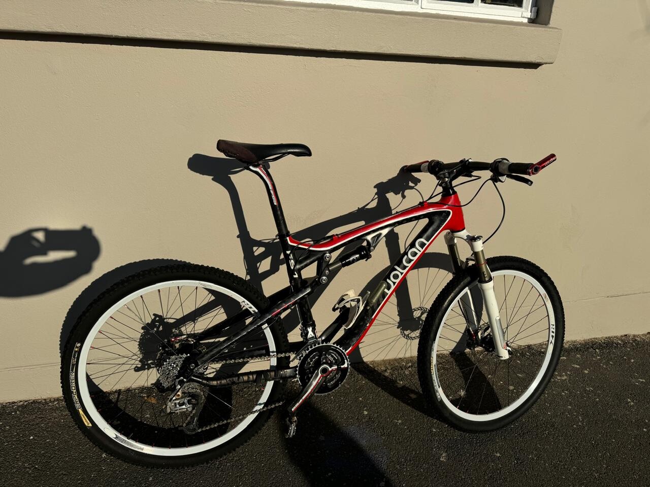Volcan FS01 Size M | Dual Suspension Mountain Bikes | Bike Hub