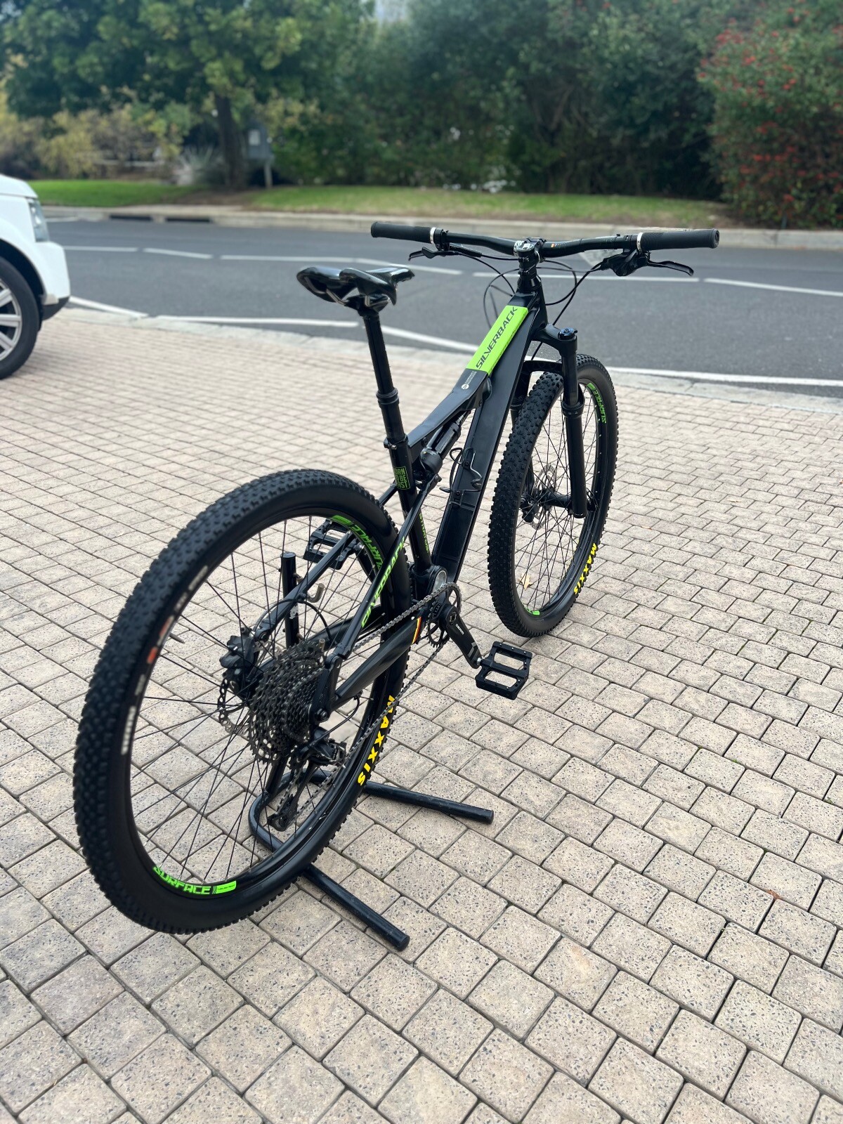 Silverback stratos 3.0 *Fully Serviced!* | Dual Suspension Mountain ...