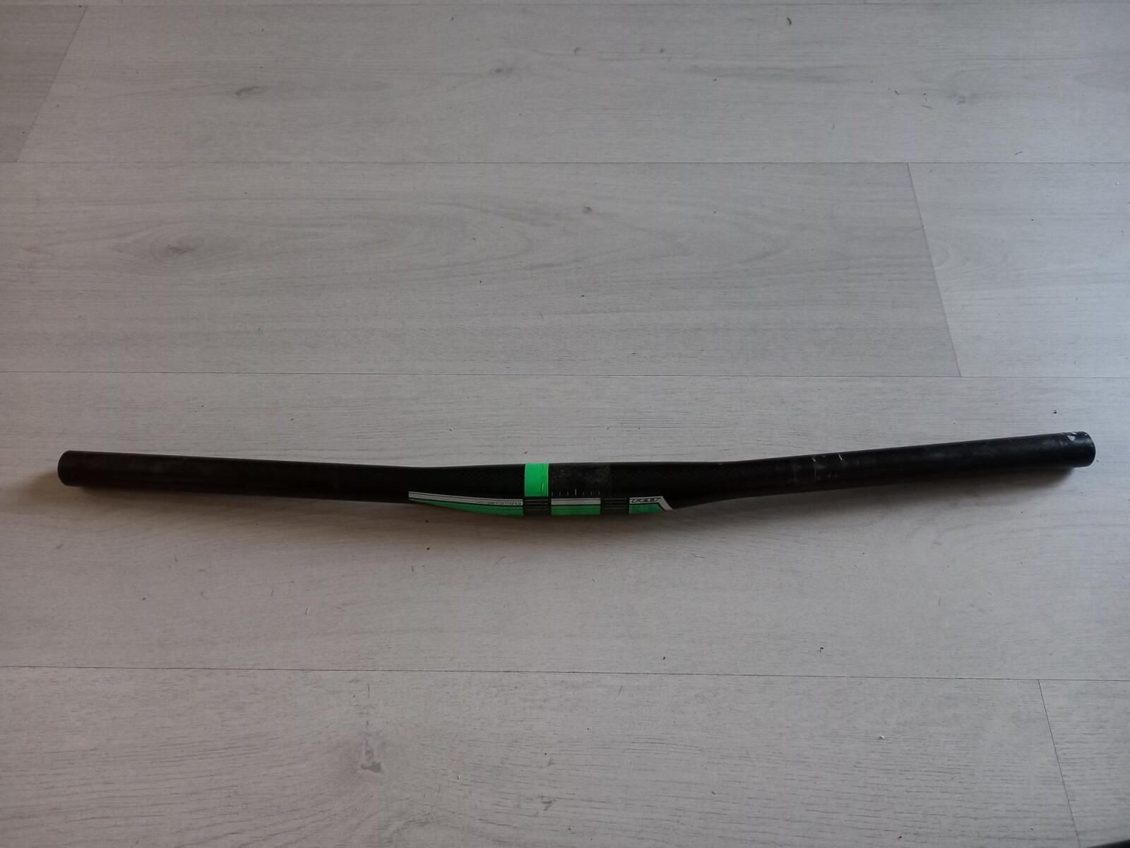 Felt Performance Carbon Flat Bar | Handlebars | Bike Hub