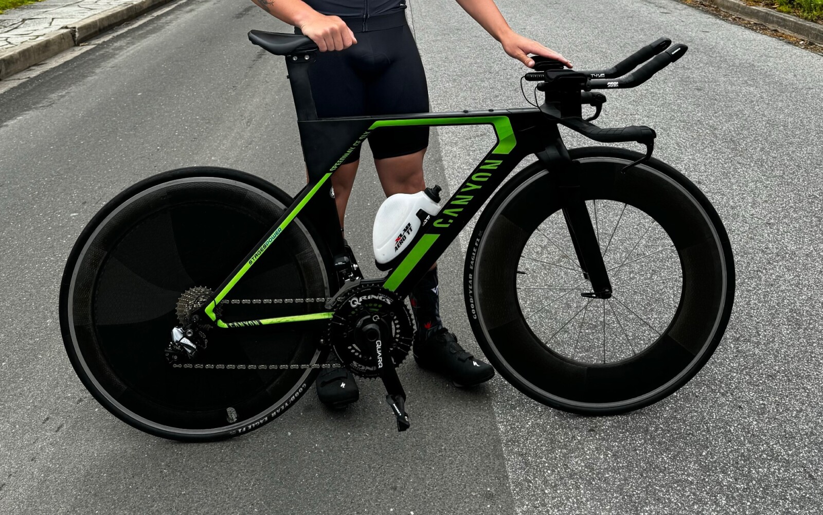 Canyon Speedmax CF SLX | Triathlon & Time Trial Bikes | Bike Hub