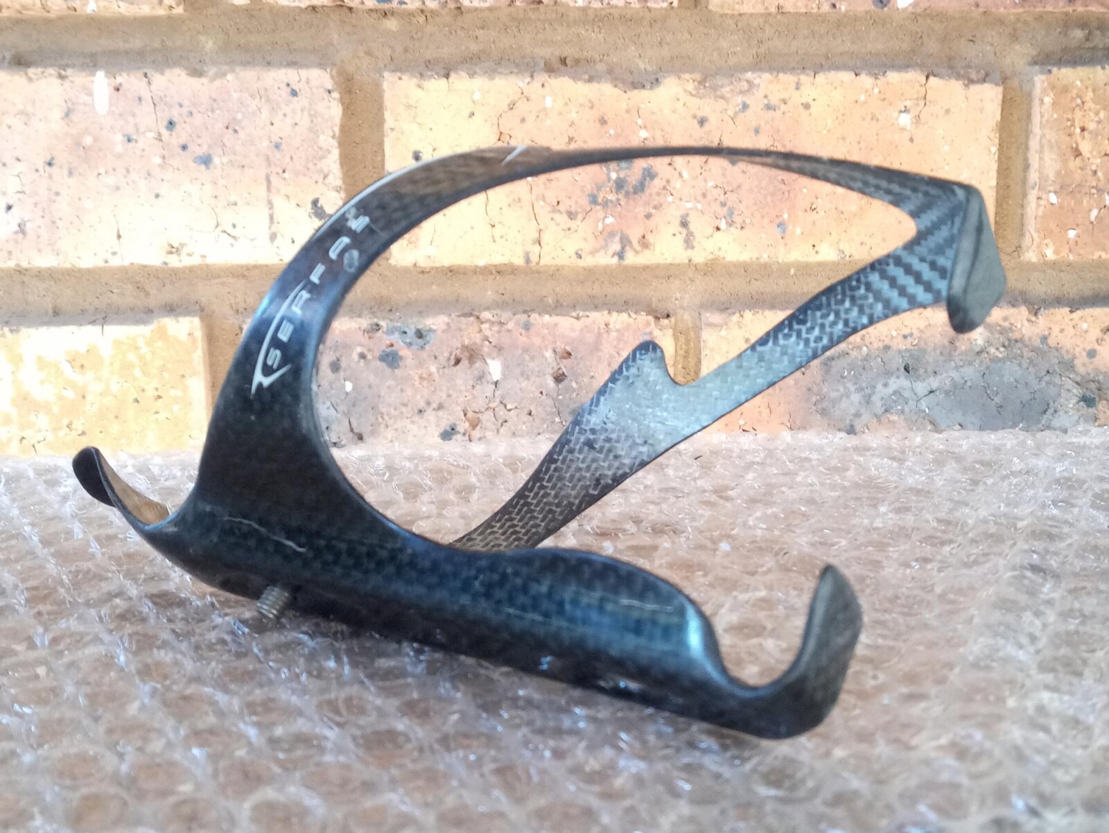 Serfas carbon bottle cage | Bottle Cages | Bike Hub