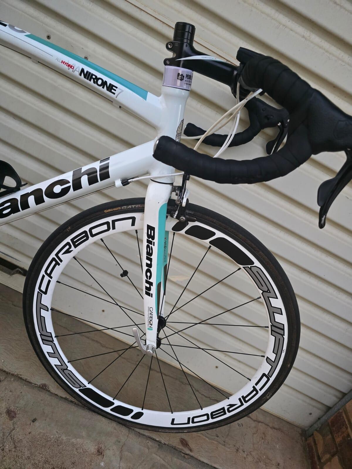 Bianchi C2C Via Nirone 7 | Road Bikes | Bike Hub