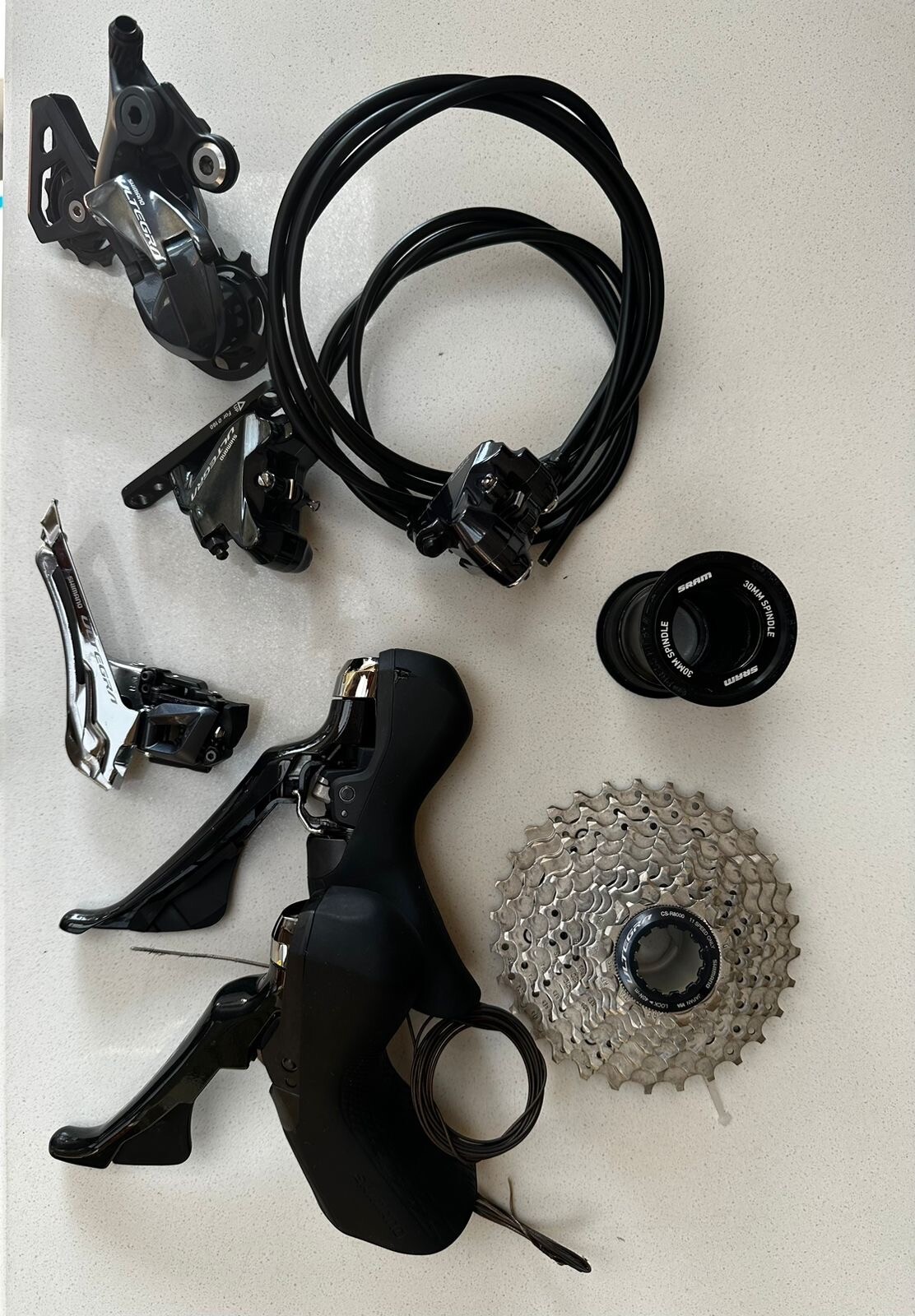 Shimano ultegra R8000 mechanical disk groupset | Complete Groupsets ...