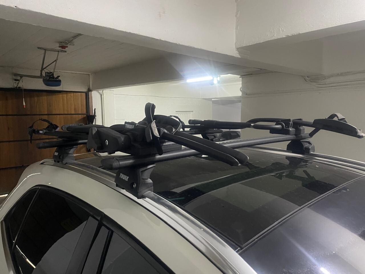 Thule Pro Ride (X2) with Roof Crossbars | Bike Racks | Bike Hub