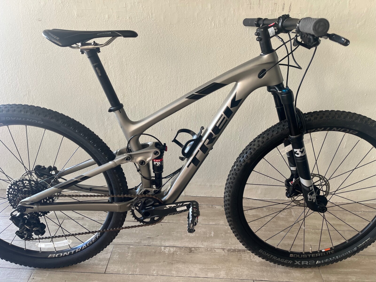 Trek Top Fuel 9.8 (small) | Dual Suspension Mountain Bikes | Bike Hub