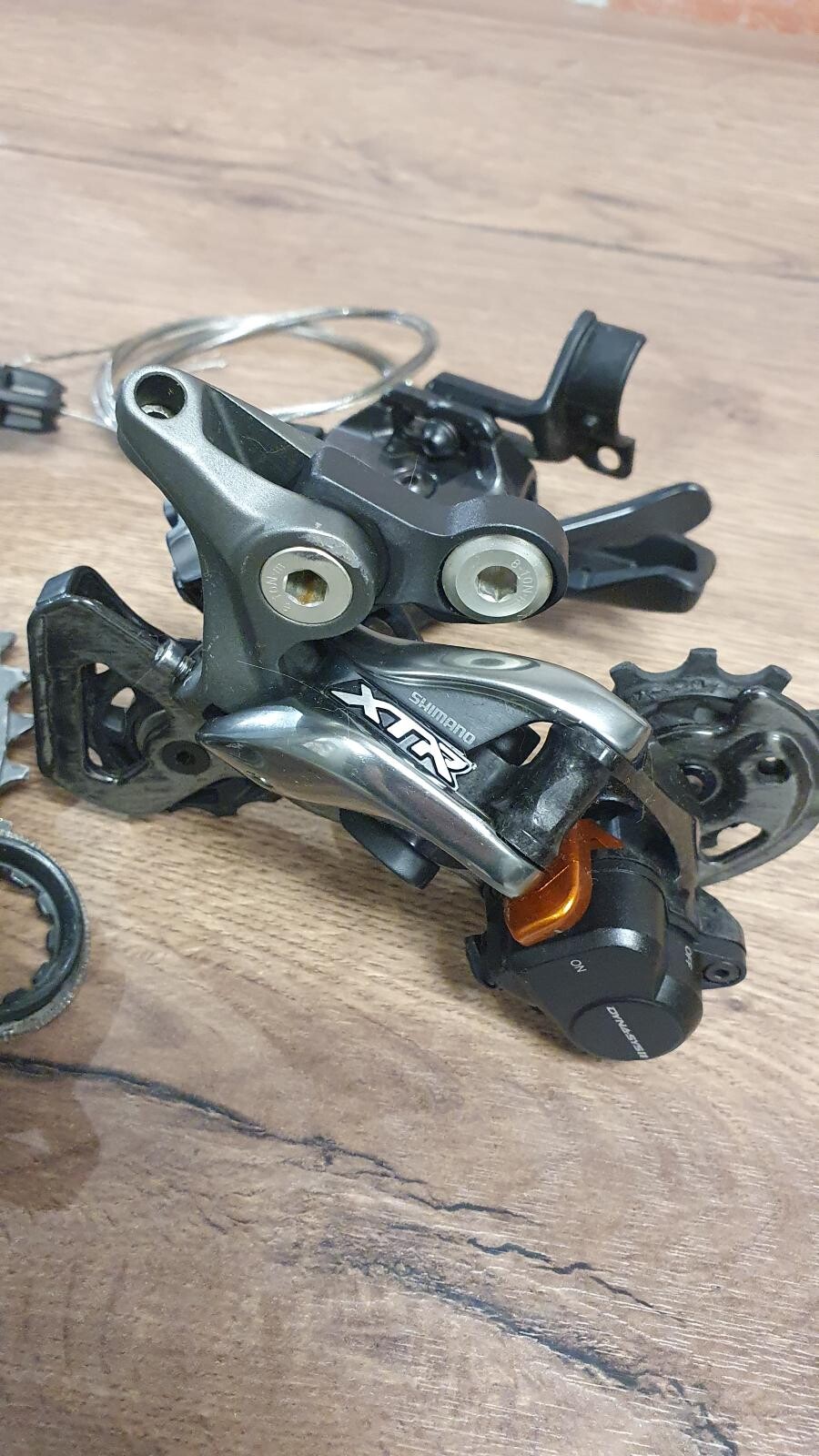 Shimano XTR and XT | Complete Groupsets | Bike Hub