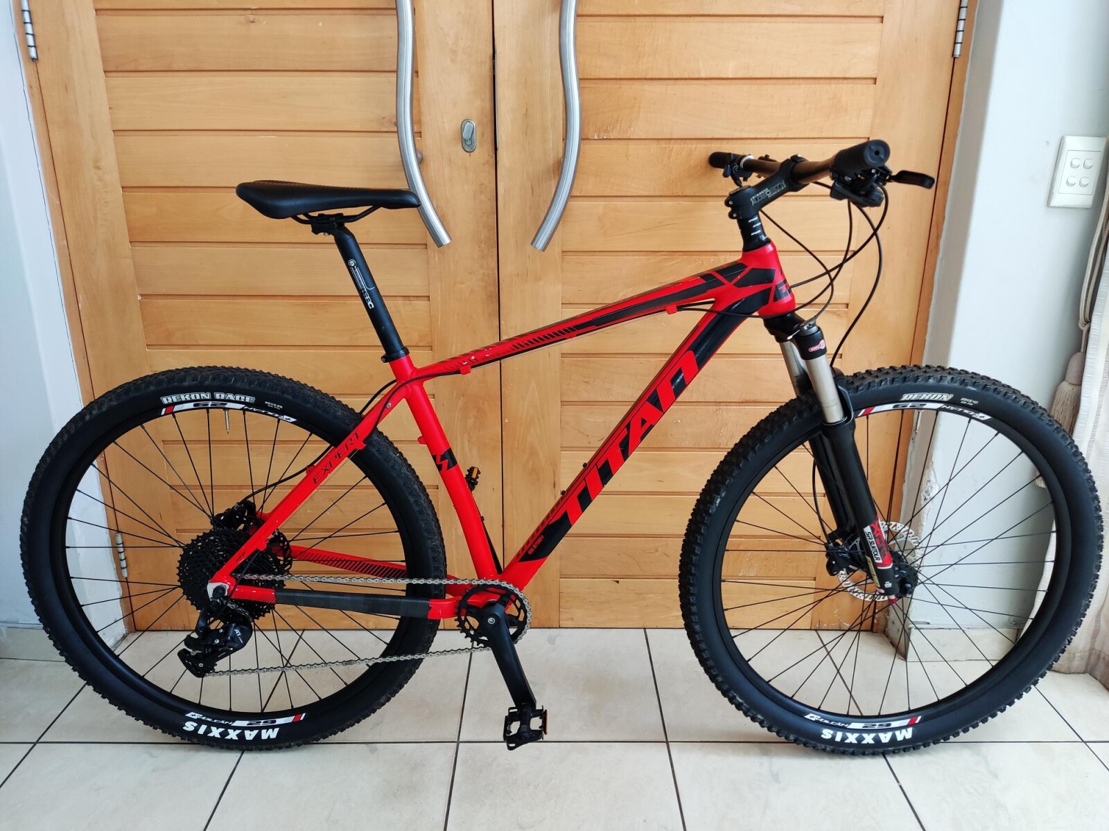 TITAN expert 29er / Large | Hardtail Mountain Bikes | Bike Hub
