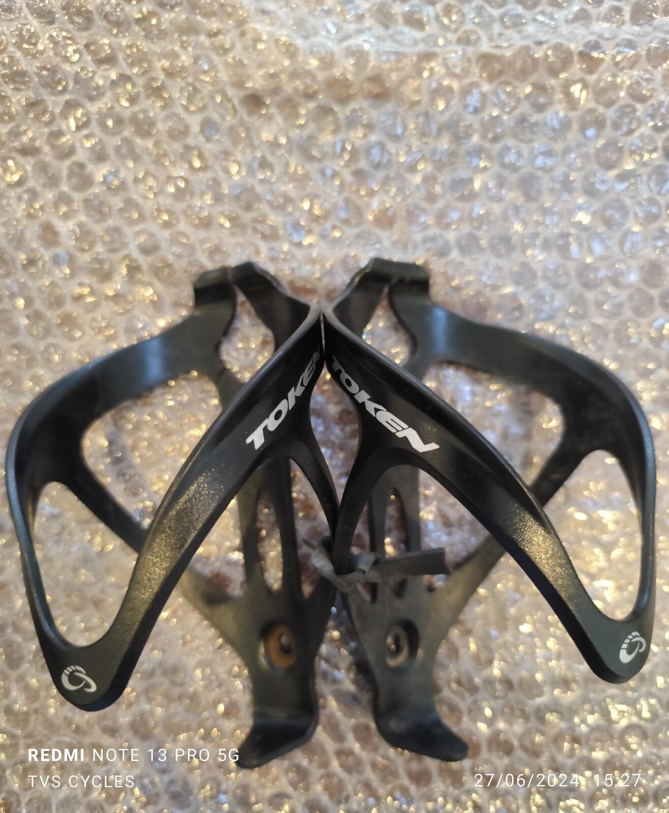 Token bottle cages | Bottle Cages | Bike Hub