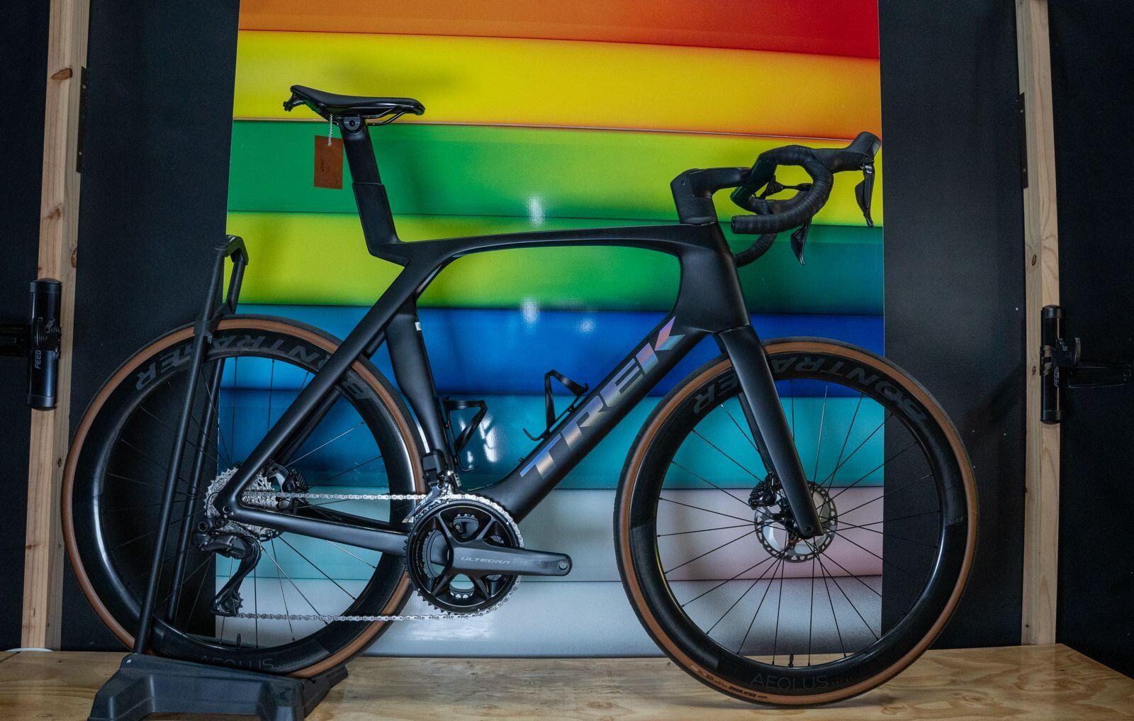 Trek Madone SLR 7 Gen 7 DEMO | Road Bikes | Bike Hub