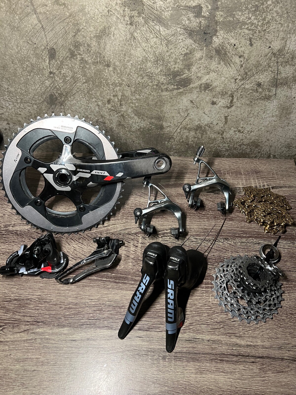 SRAM Red Groupset | Complete Groupsets | Bike Hub