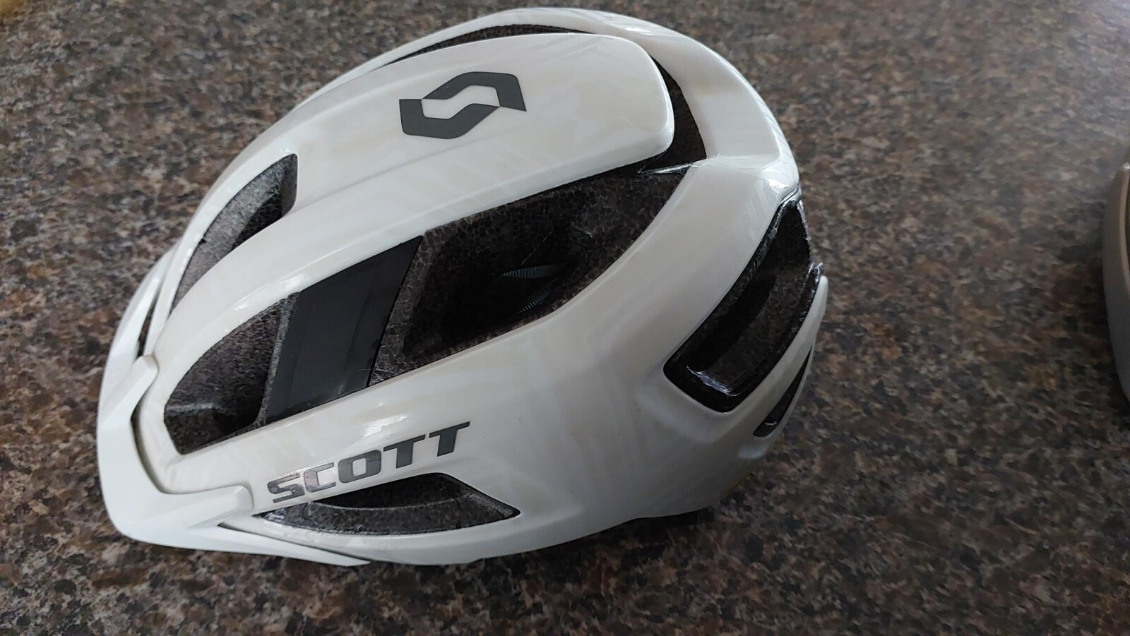 SCOTT GROOVE PLUS MTB HELMET (with MIPS) | Helmets | Bike Hub