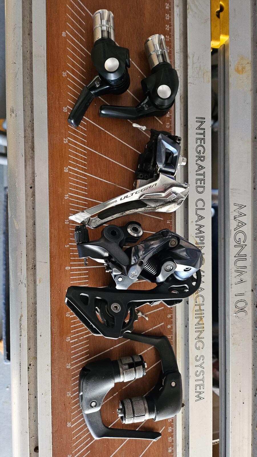 Ultegra 11 speed shifters derailleurs | Shifters | Bike Hub