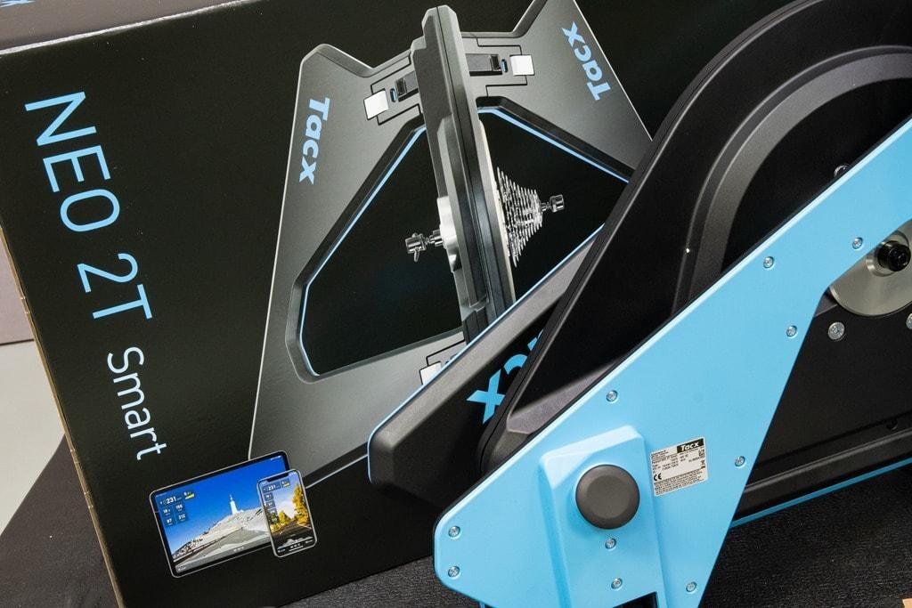 Tacx Neo 2T Smart Indoor Trainer incl. Cassette | Indoor Trainers ...