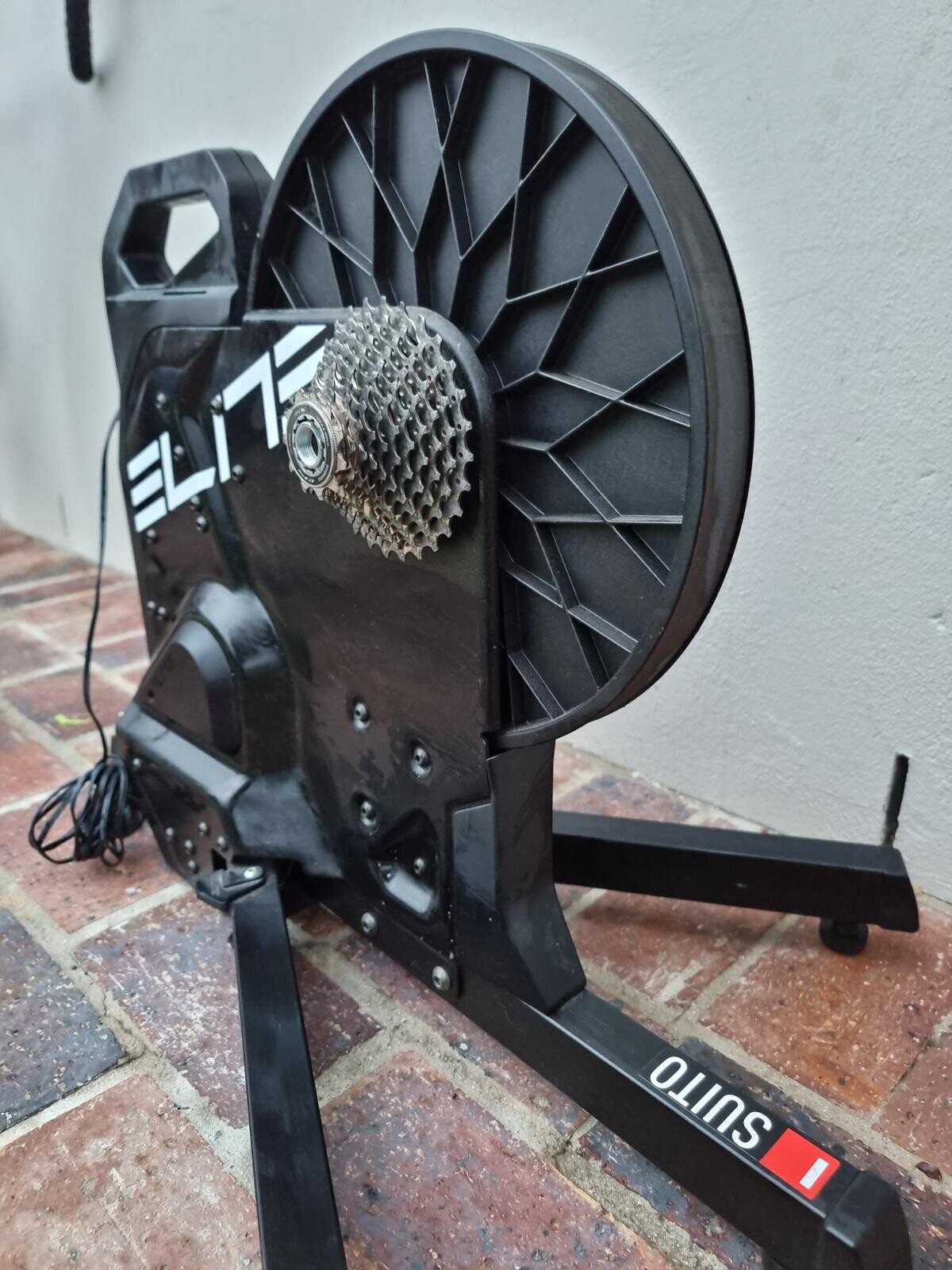 Elite Suito Smart Trainer | Indoor Trainers & Accessories | Bike Hub