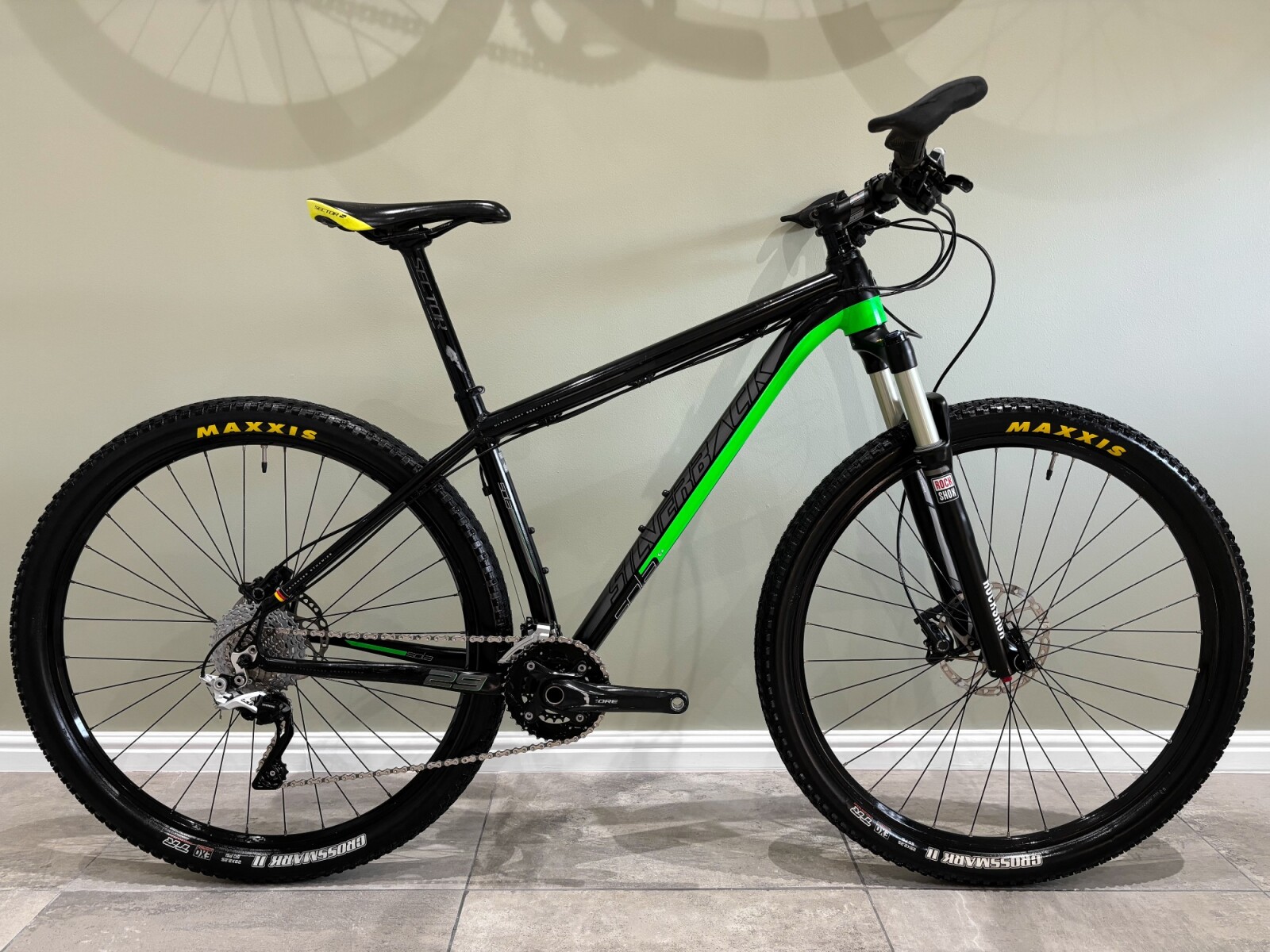 M 29er Silverback Sola 2 - RockShox, Deore | Hardtail Mountain Bikes ...