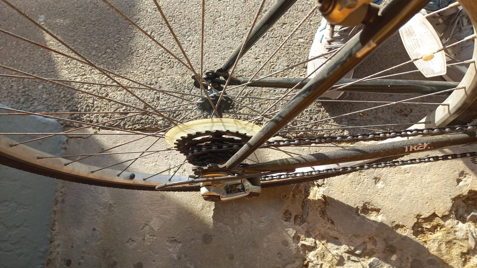 Trek sport 700 multitrack | Commuter Bikes | Bike Hub